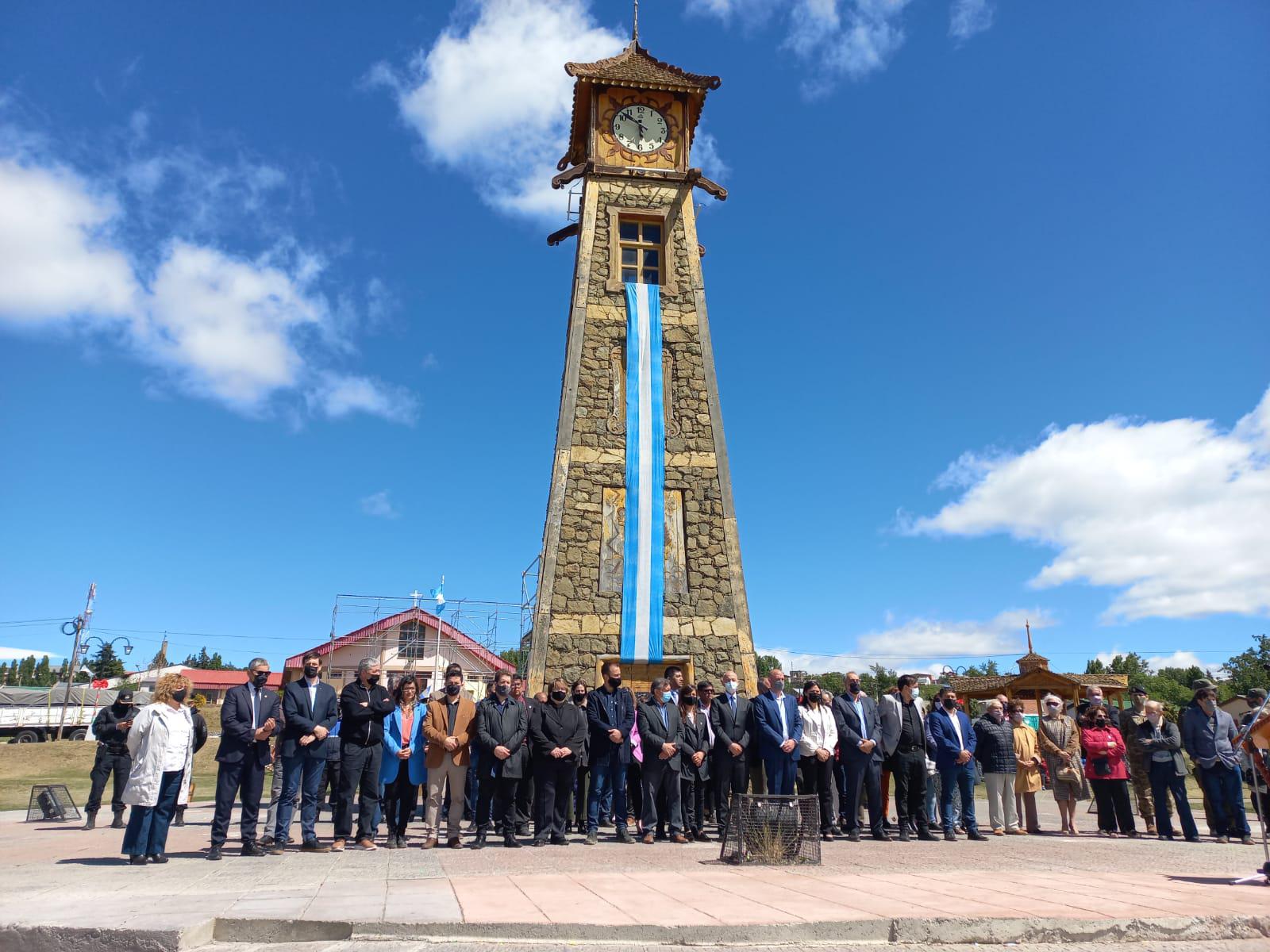 79° Aniversario: Acto oficial con anuncios para Río Turbio